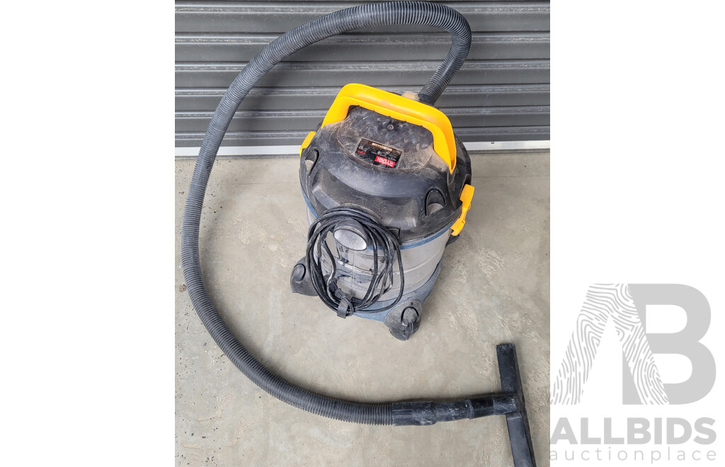 Ryobi Wet and Dry Vaccum Cleaner Lot 1478836 ALLBIDS