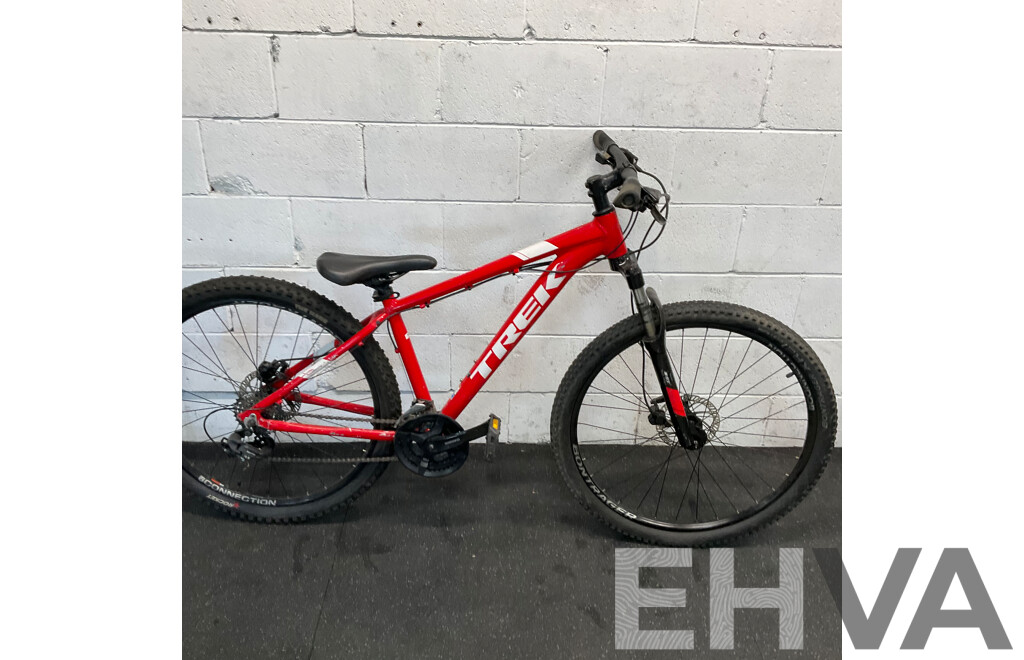 TREK Marlin 5 Mountain Bike 15.5 - Lot 1632974 | EHVA